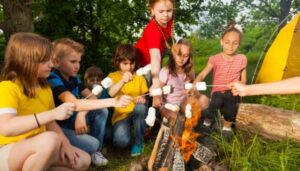 40 Fun Summer Activities For Kids That Won't Break The Bank