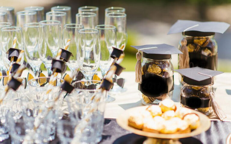 10+ Affordable Backyard Graduation Party Ideas - Living Low Key