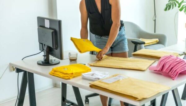 How to Make 300 Dollars Fast: 15 Simple Ways to Earn Cash